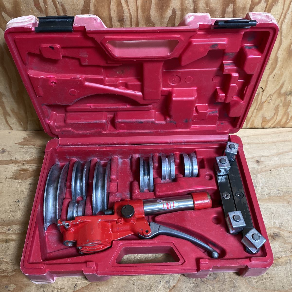 FEFI 手動式 油圧パイプベンダー 手動油圧パイプベンダー チューブベンダー の高価買取なら、電動工具の買取屋 買取の匠 福山店にお任せ ...