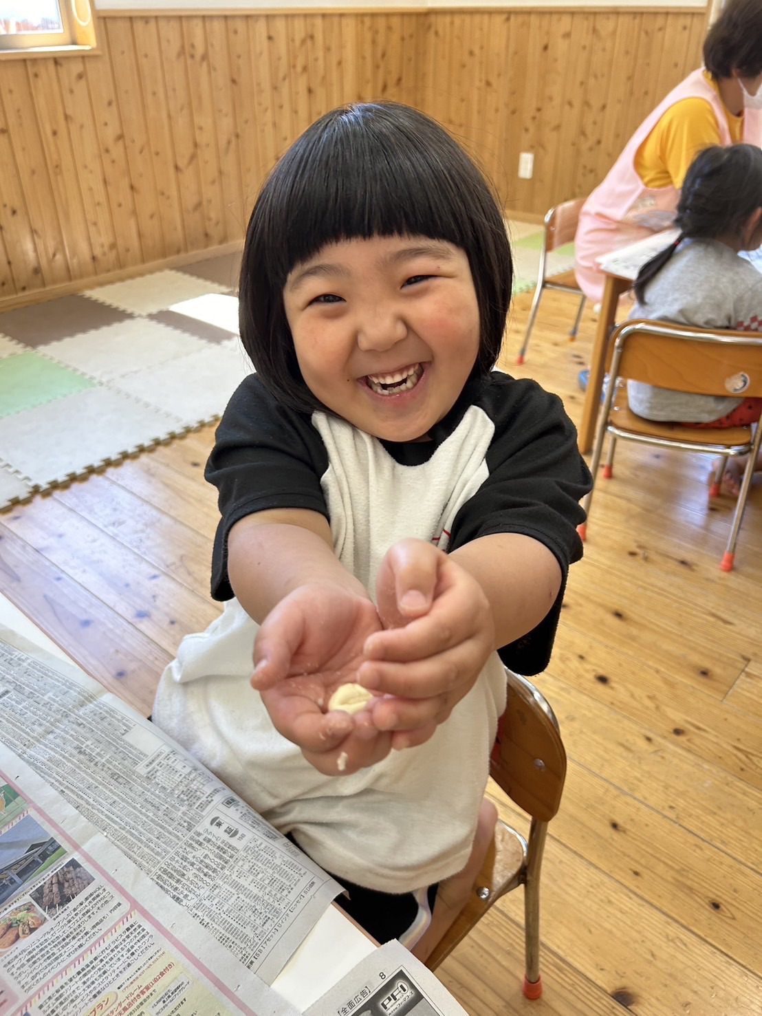 感触遊び 5/29 未就学 | NPO法人 さんぽ