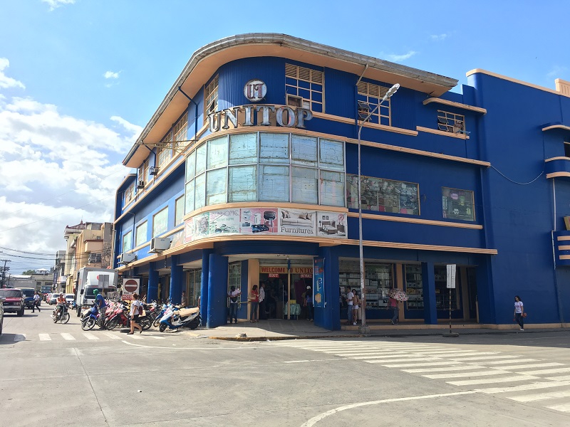 UNITOP、TOPS & BOTTOMS | Dumaguete周辺！みんなの観光ガイド！！