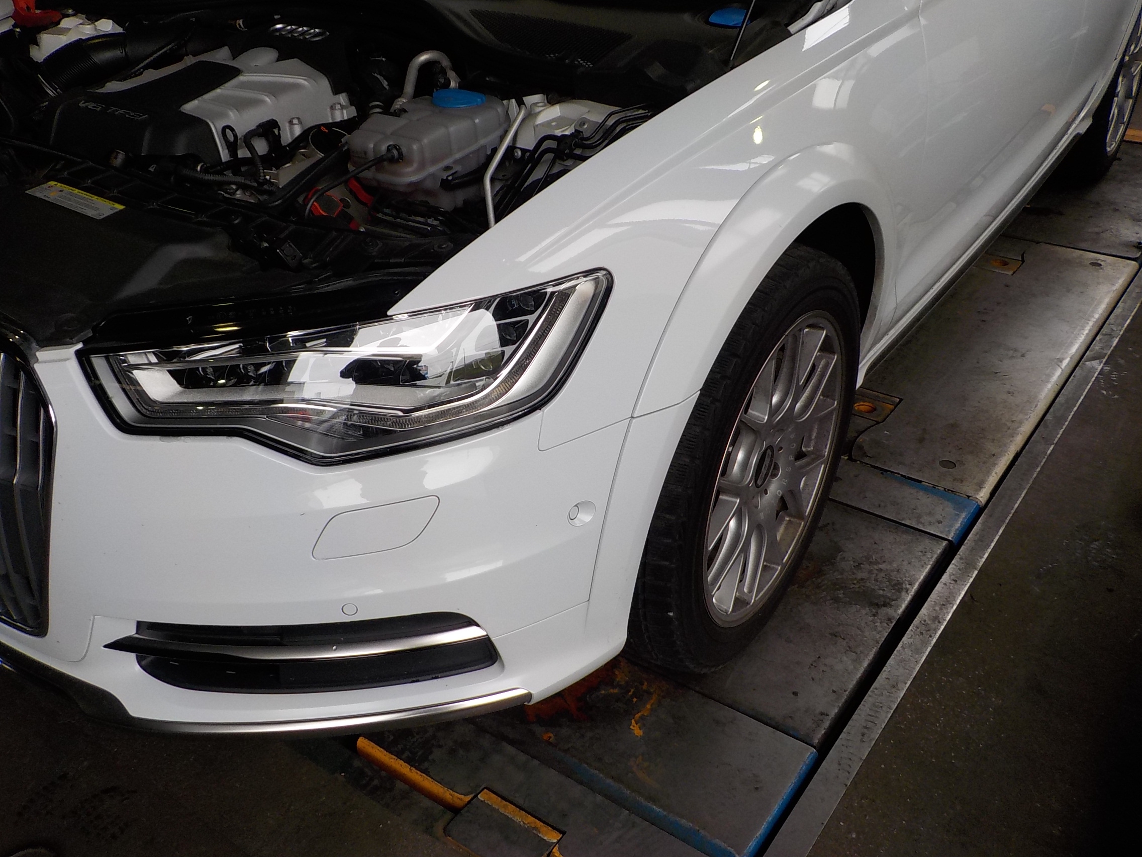 アウディA6 車検整備。 | 有限会社 皆川自動車 公式HP