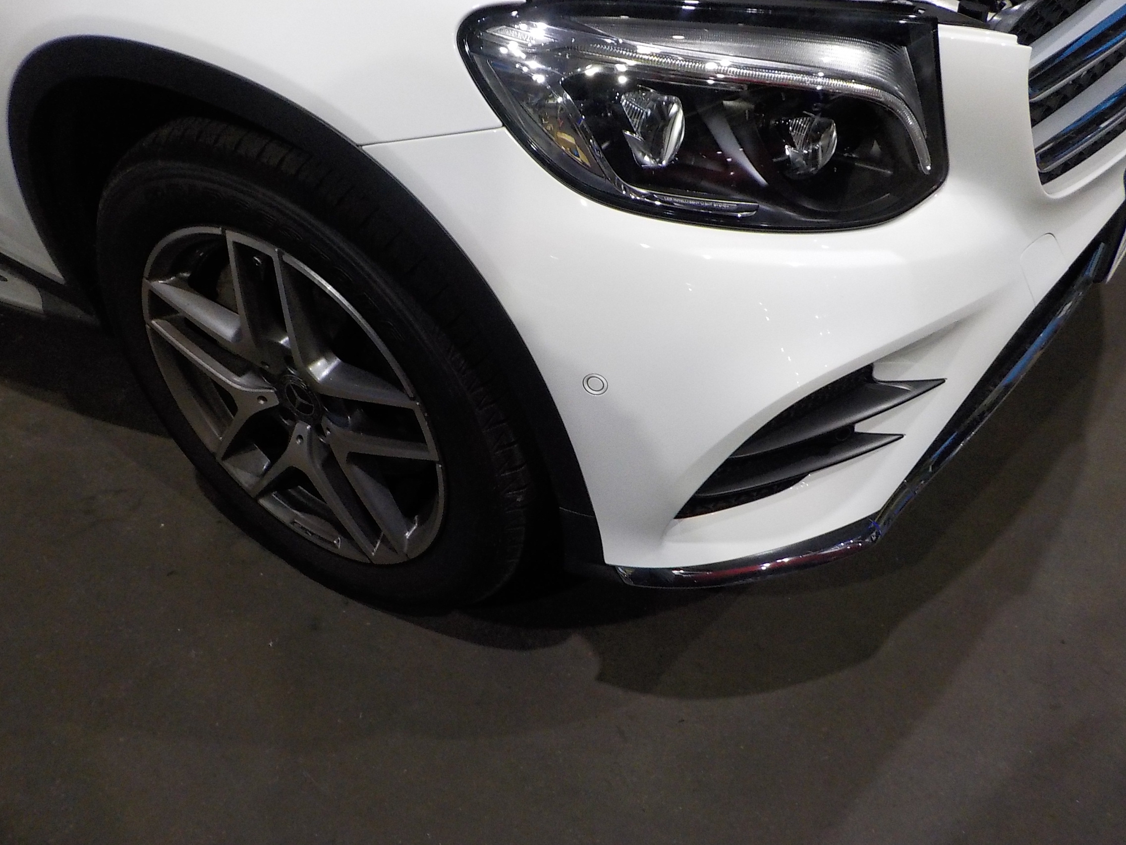 メルセデスベンツGLC220d（253） 触媒交換。 | 有限会社 皆川自動車 公式HP