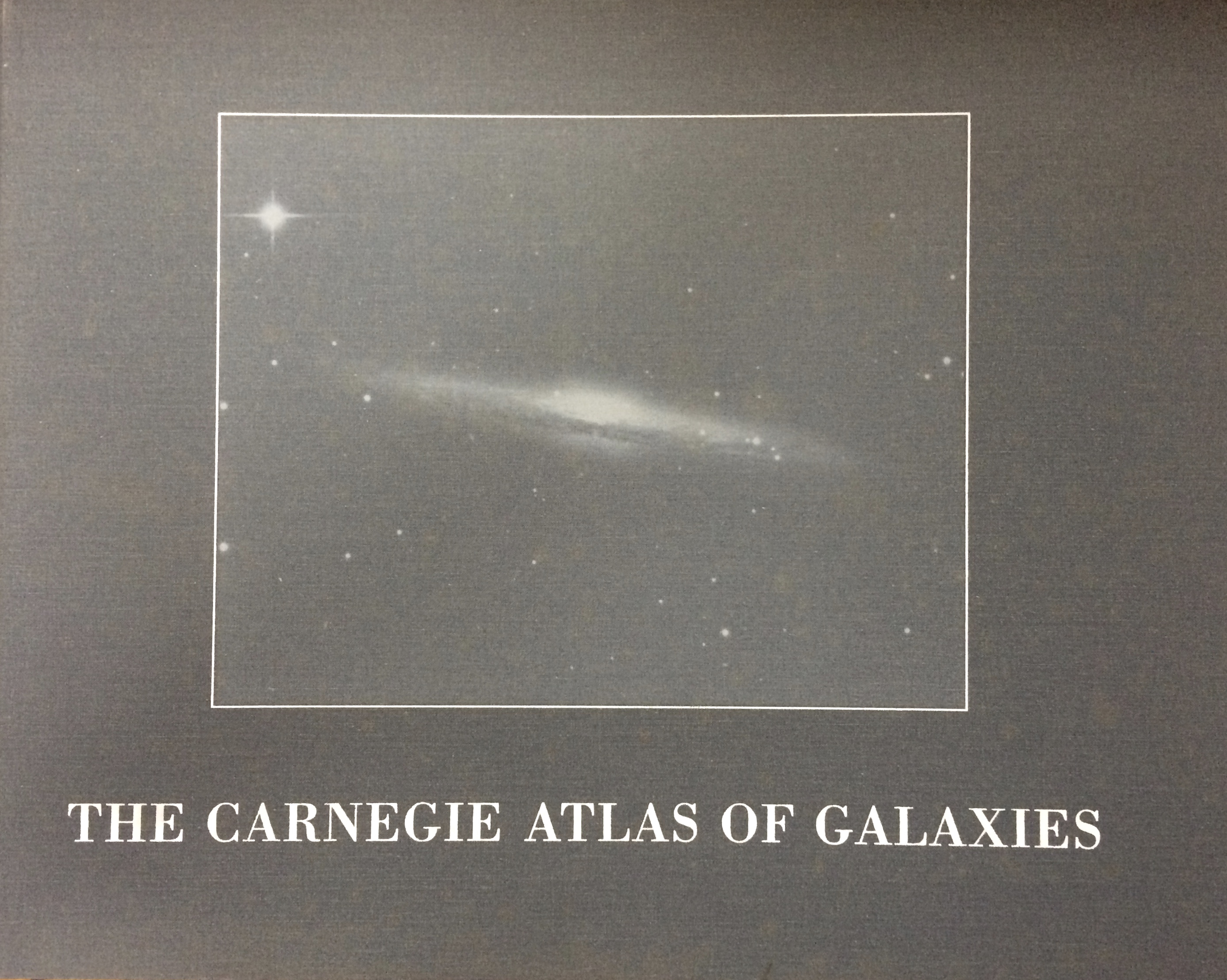 THE CARNEGIE ATLAS OF GALAXIES | 中村鏡とクック25cm望遠鏡