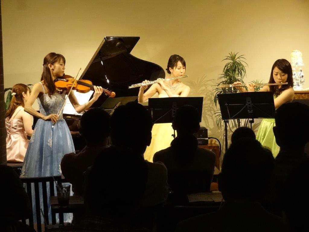 8/19(日) Au pas,camarade～真夏のClassicはじめました～ | "名曲喫茶の記憶"