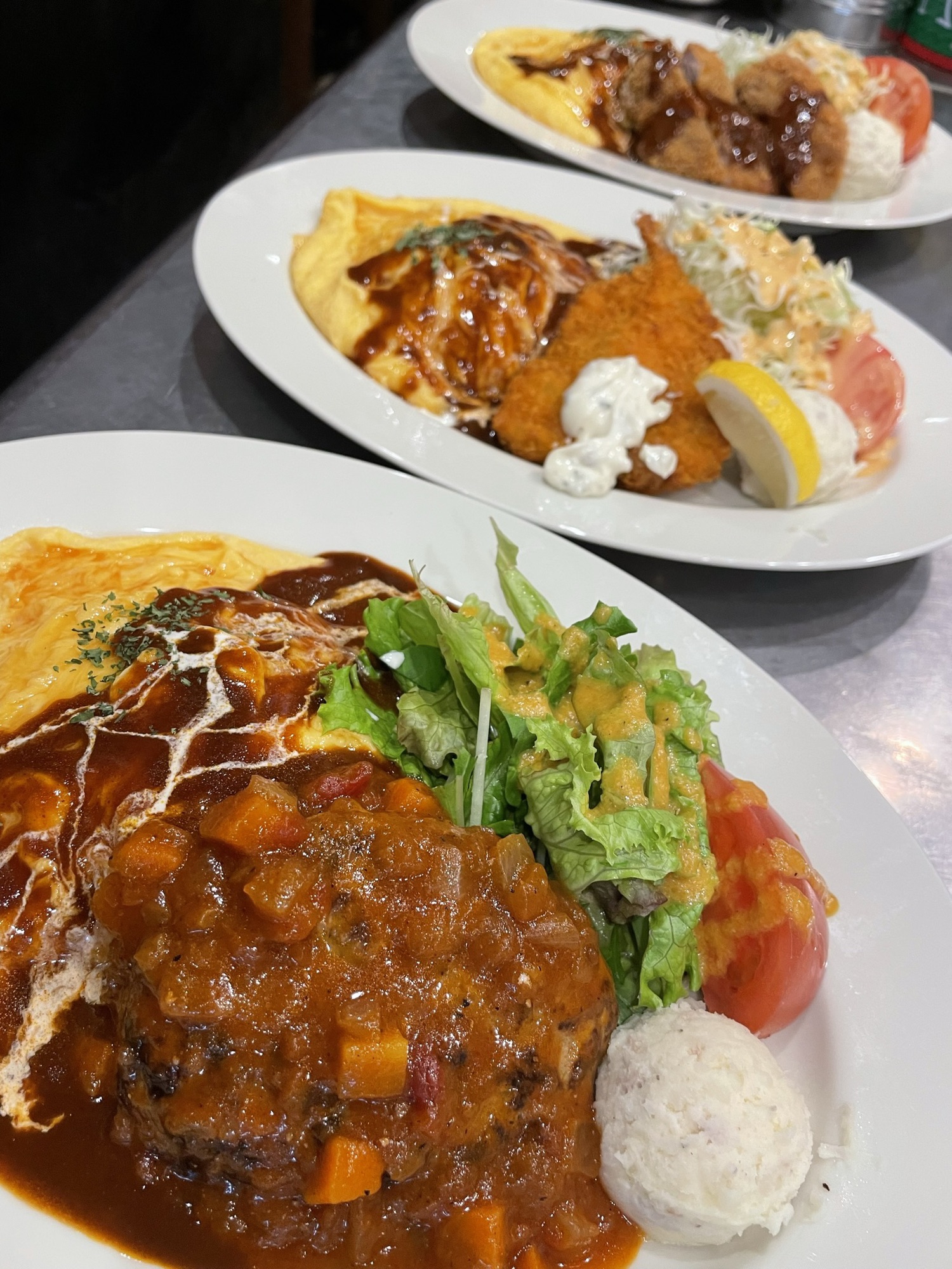 明日12/10のランチタイム | kitchen HIRO