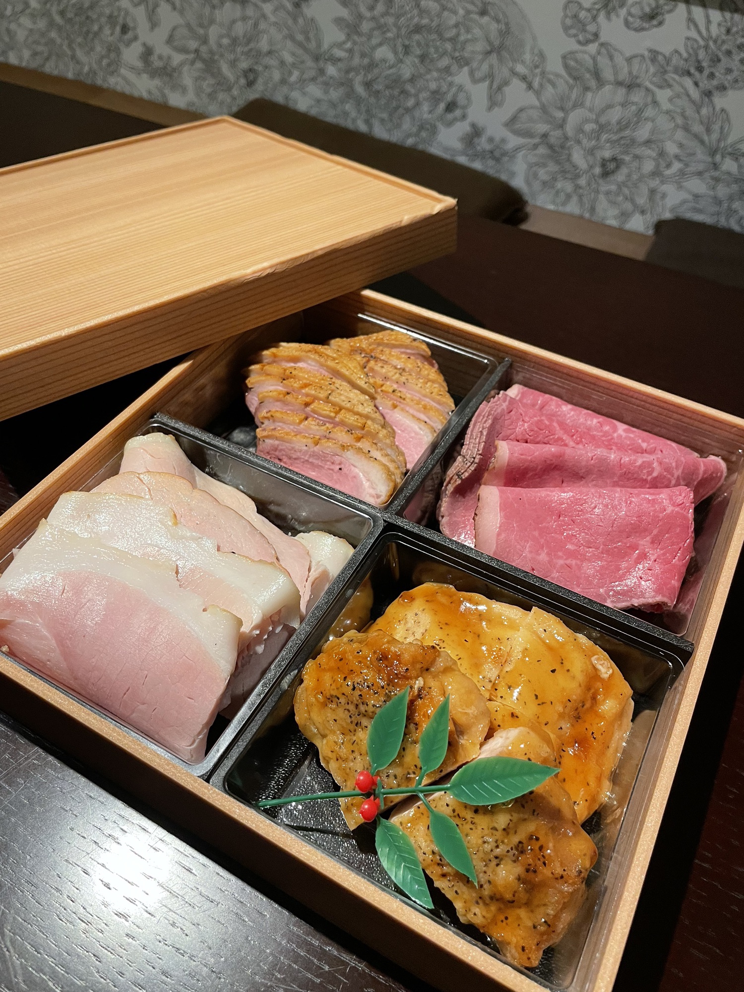 NEW YEAR BOXのお知らせ | kitchen HIRO