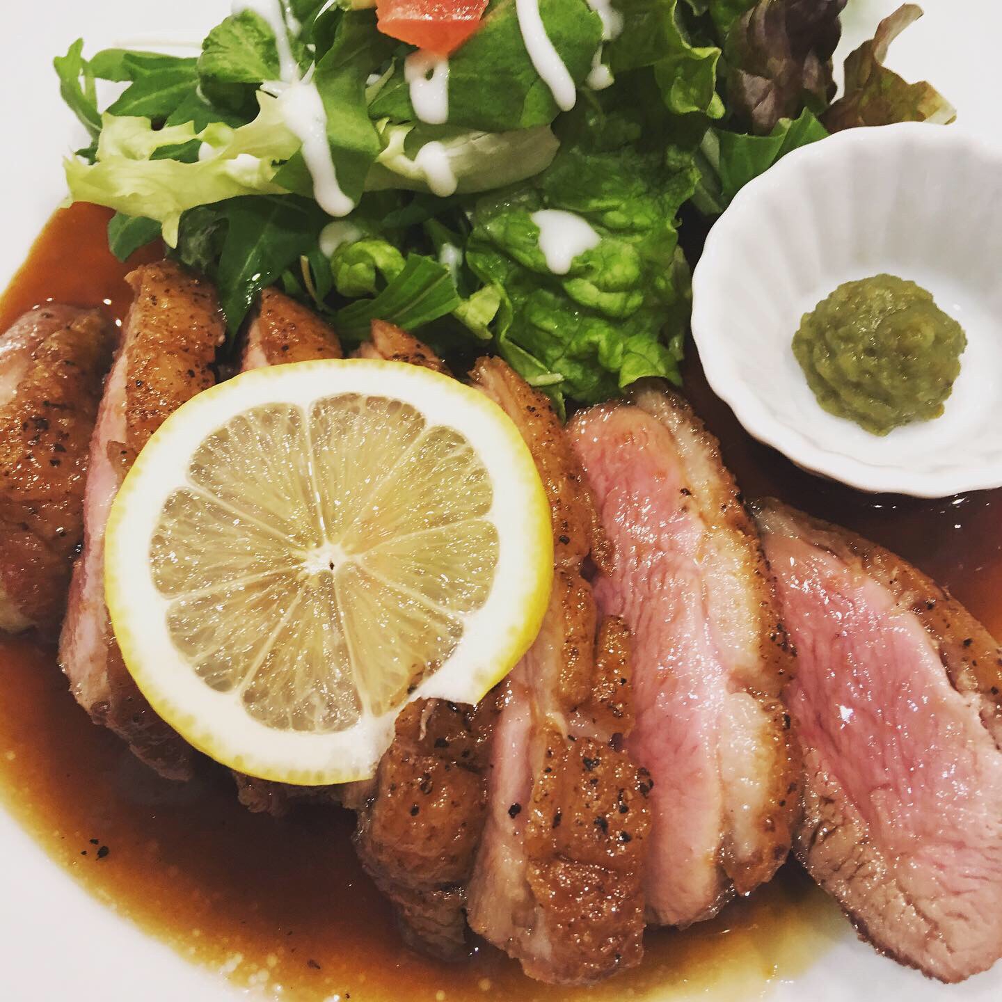 ハンガリー産鴨肉のレアステーキ！ | kitchen HIRO