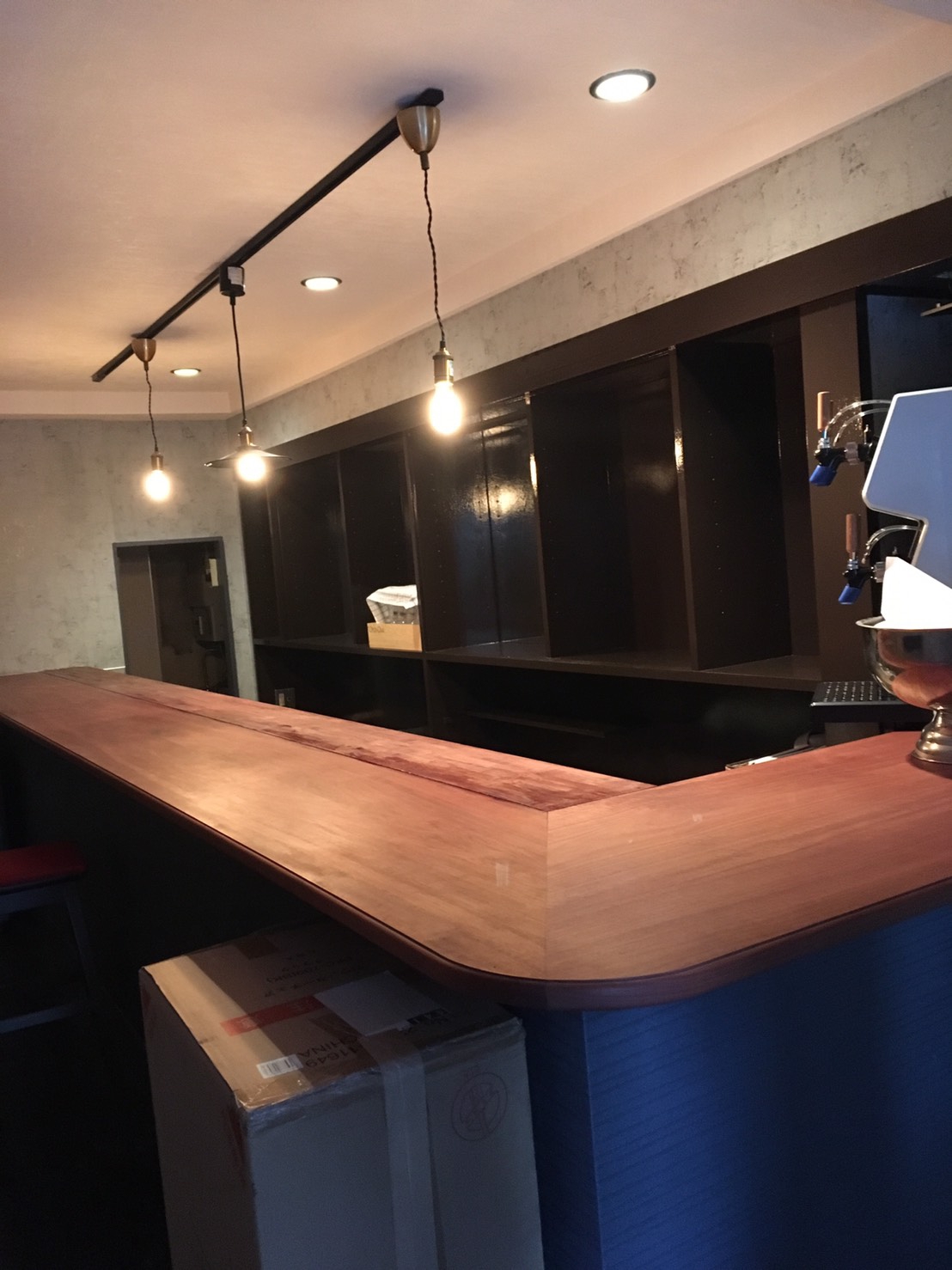 STAND legami （大阪 天満橋）