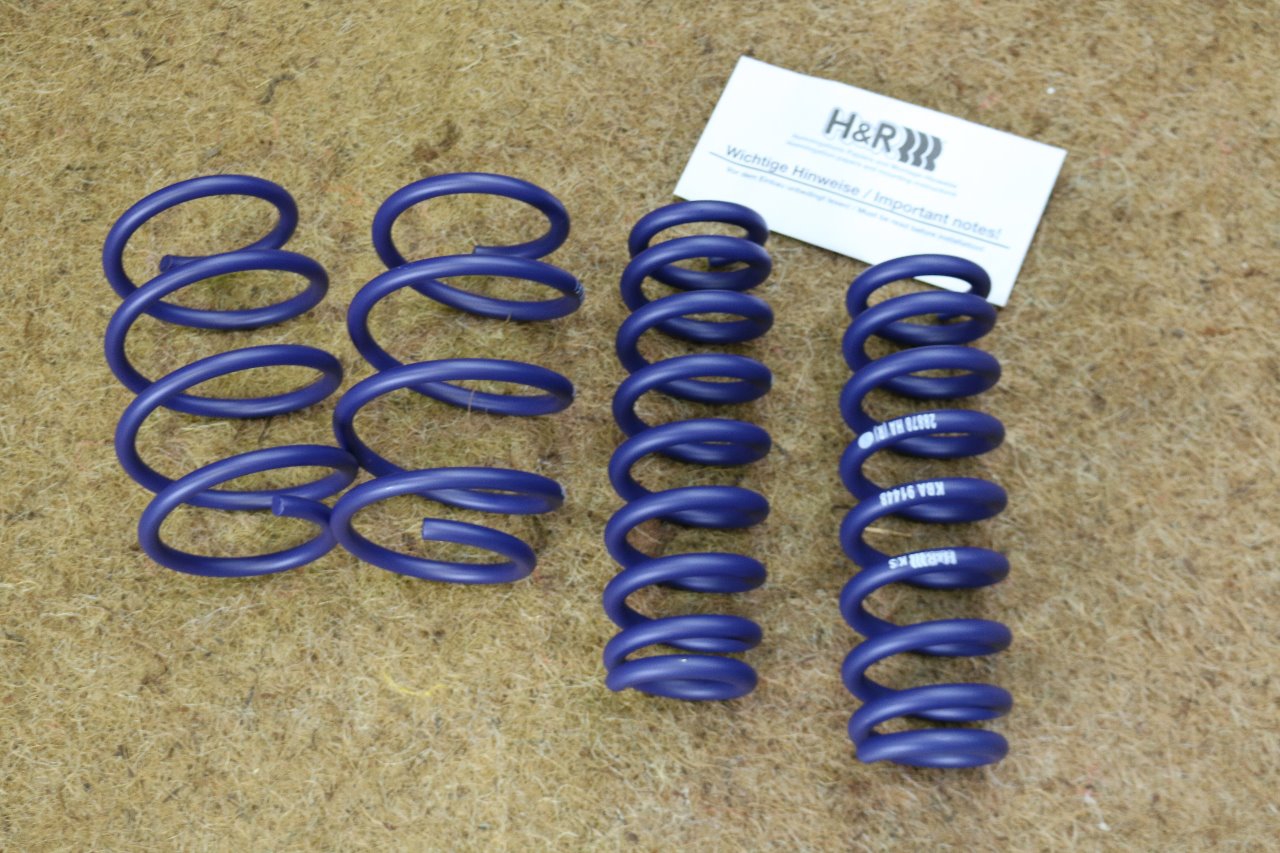 F31なお客様に、H＆Rダウンスプリングお取り付け！ | アクセスエボリューション目黒店 ACCESS EVOLUTION MEGURO