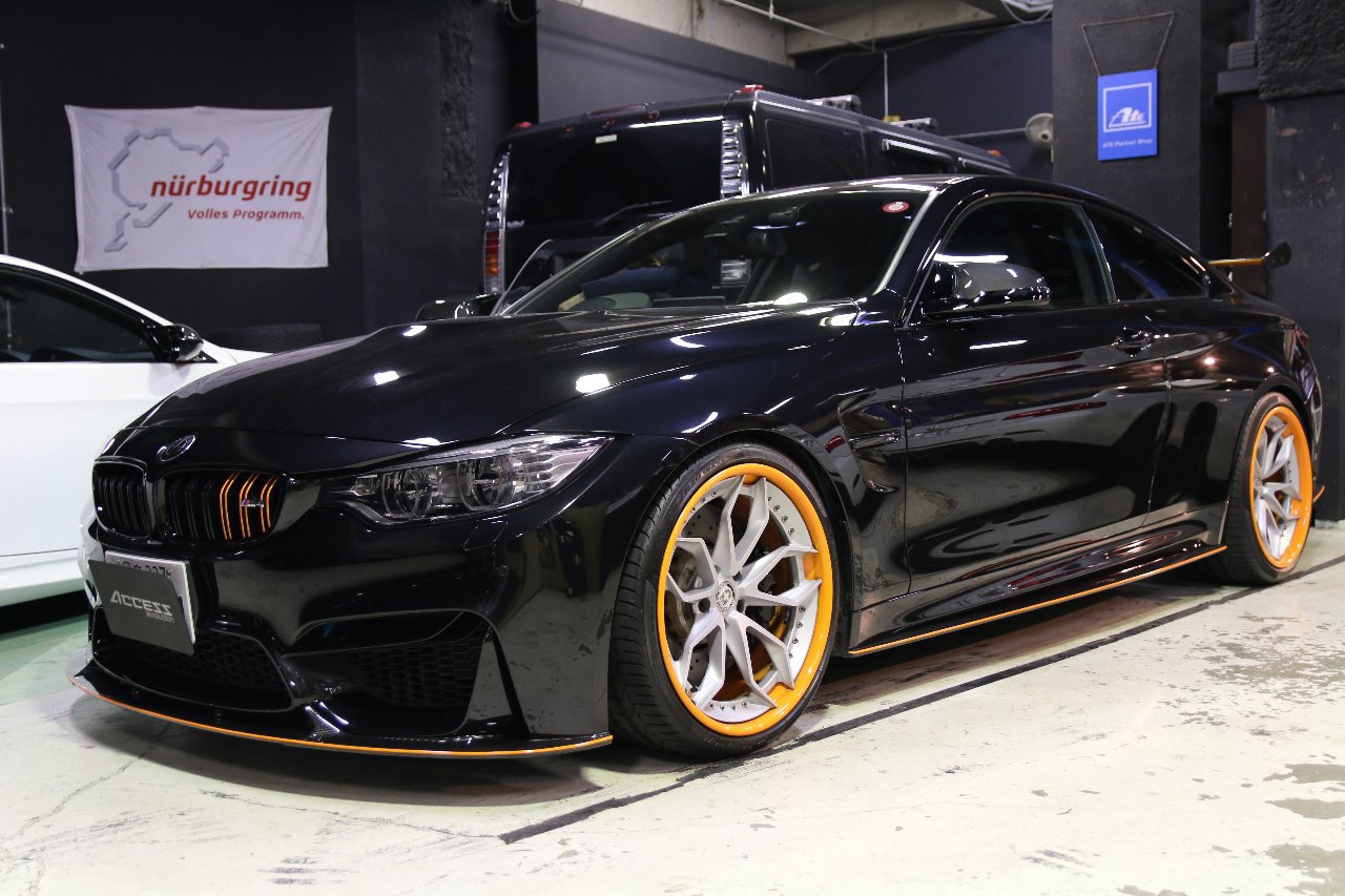 F82M4なお客様に、Mパフォーマンスインテリアと＋C！！お取り付け！ | アクセスエボリューション目黒店 ACCESS EVOLUTION MEGURO