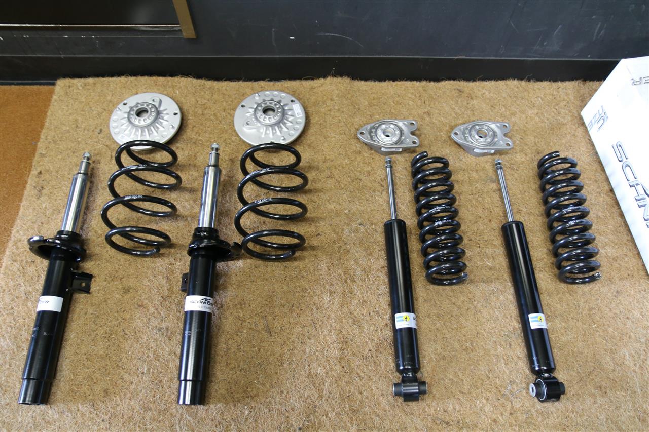 F31 328なお客様に、ACシュニッツァー純正形状お取り付け！ | アクセスエボリューション目黒店 ACCESS EVOLUTION MEGURO