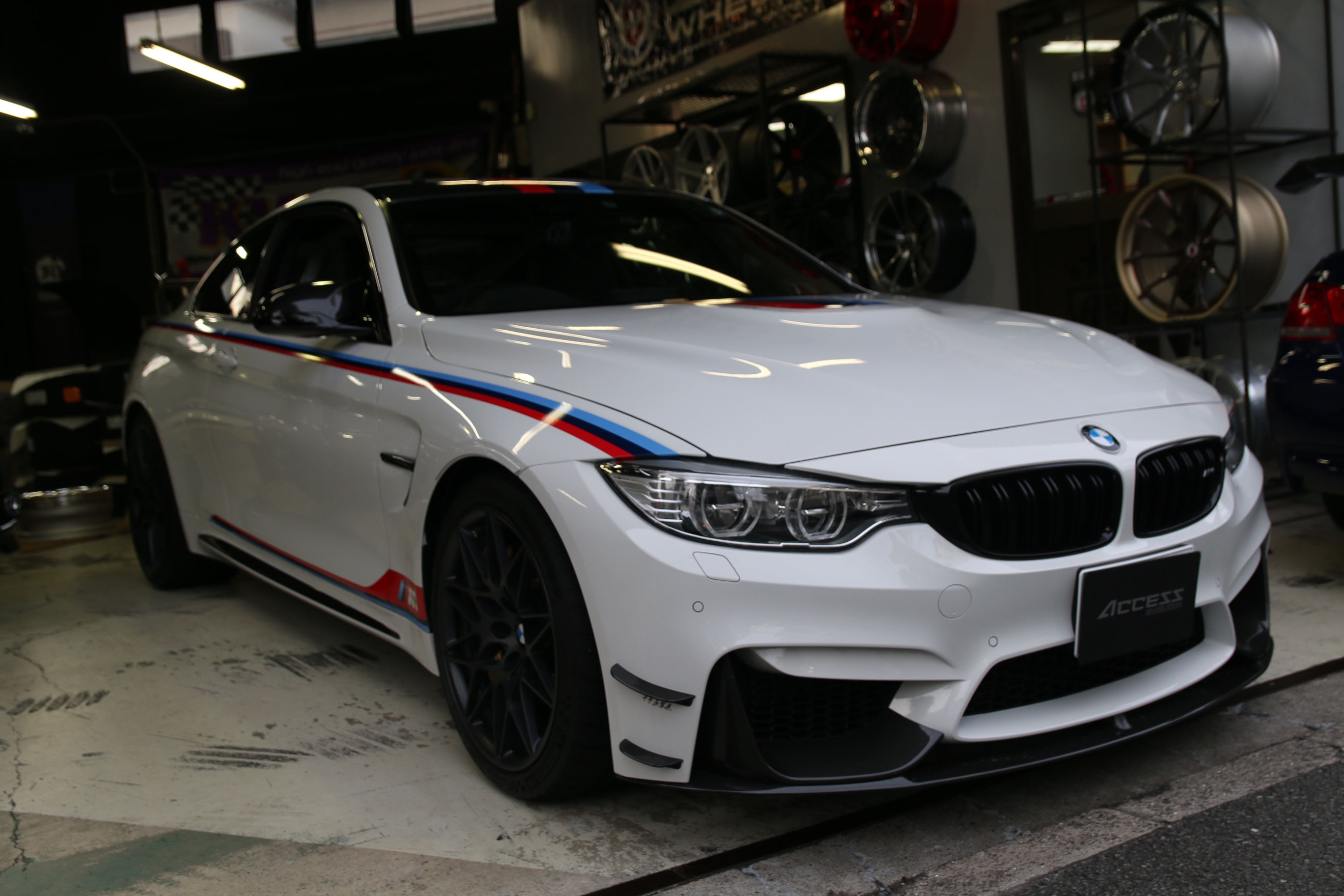 F82M4 ﾁｬﾝﾋﾟｵﾝｴﾃﾞｨｼｮﾝに、Akrapovicダウンパイプお取り付け！ | アクセスエボリューション目黒店 ACCESS EVOLUTION MEGURO