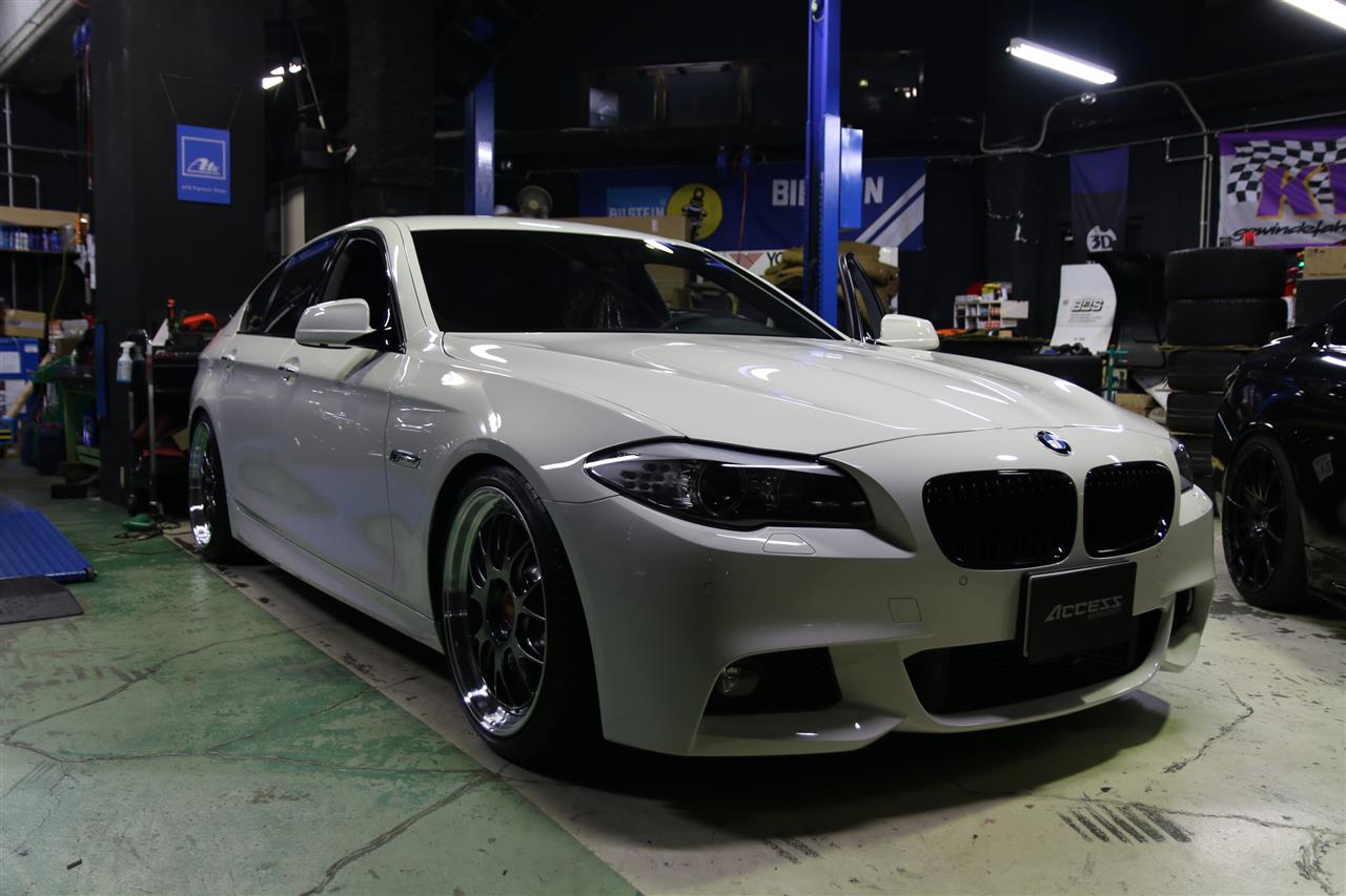 F10なお客様に、フロントカメラ・サイドカメラお取り付け―――！ | アクセスエボリューション目黒店 ACCESS EVOLUTION MEGURO