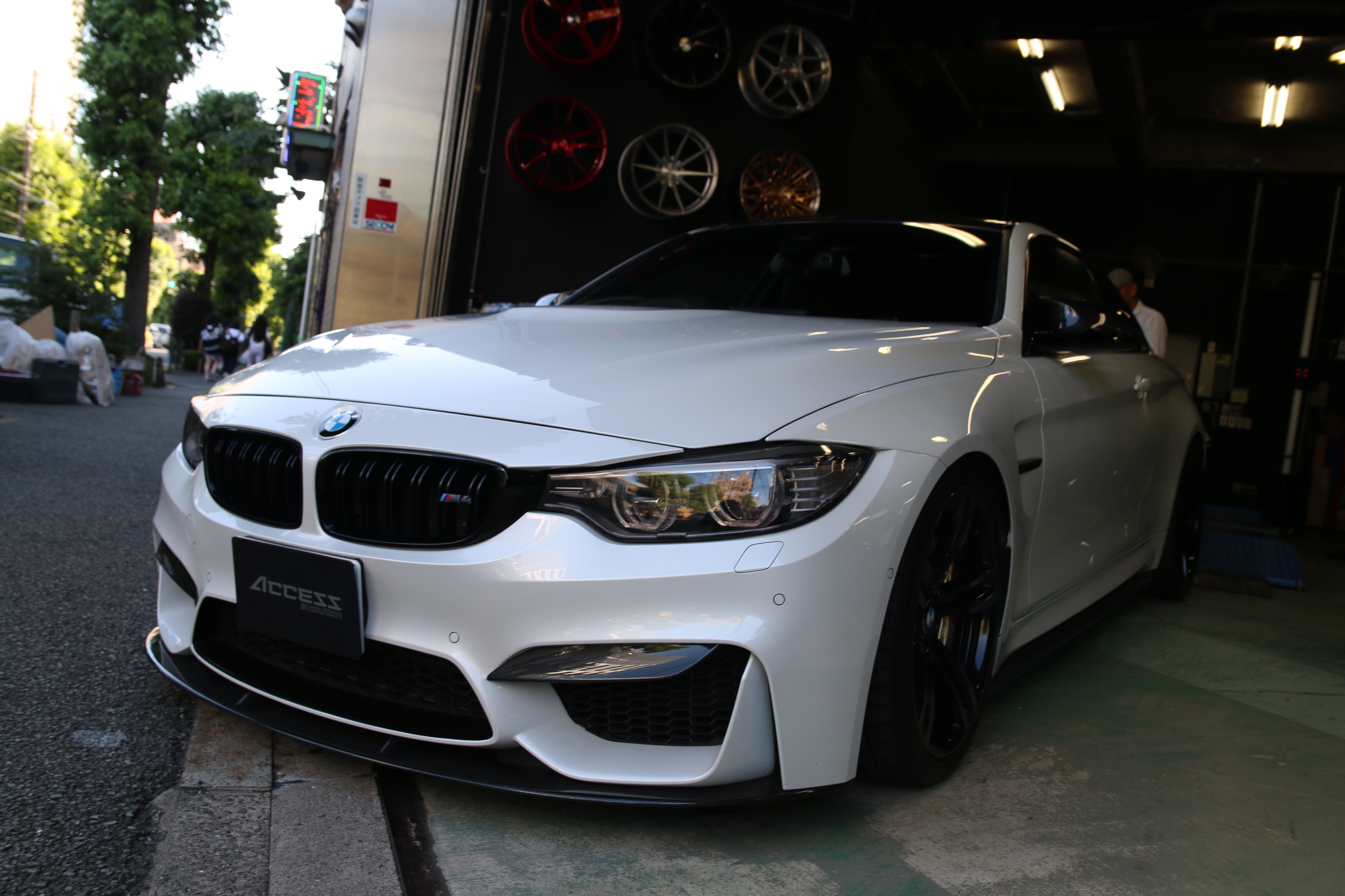 F82M4なお客様に、HEX TUNING Stage1！ | アクセスエボリューション目黒店 ACCESS EVOLUTION MEGURO