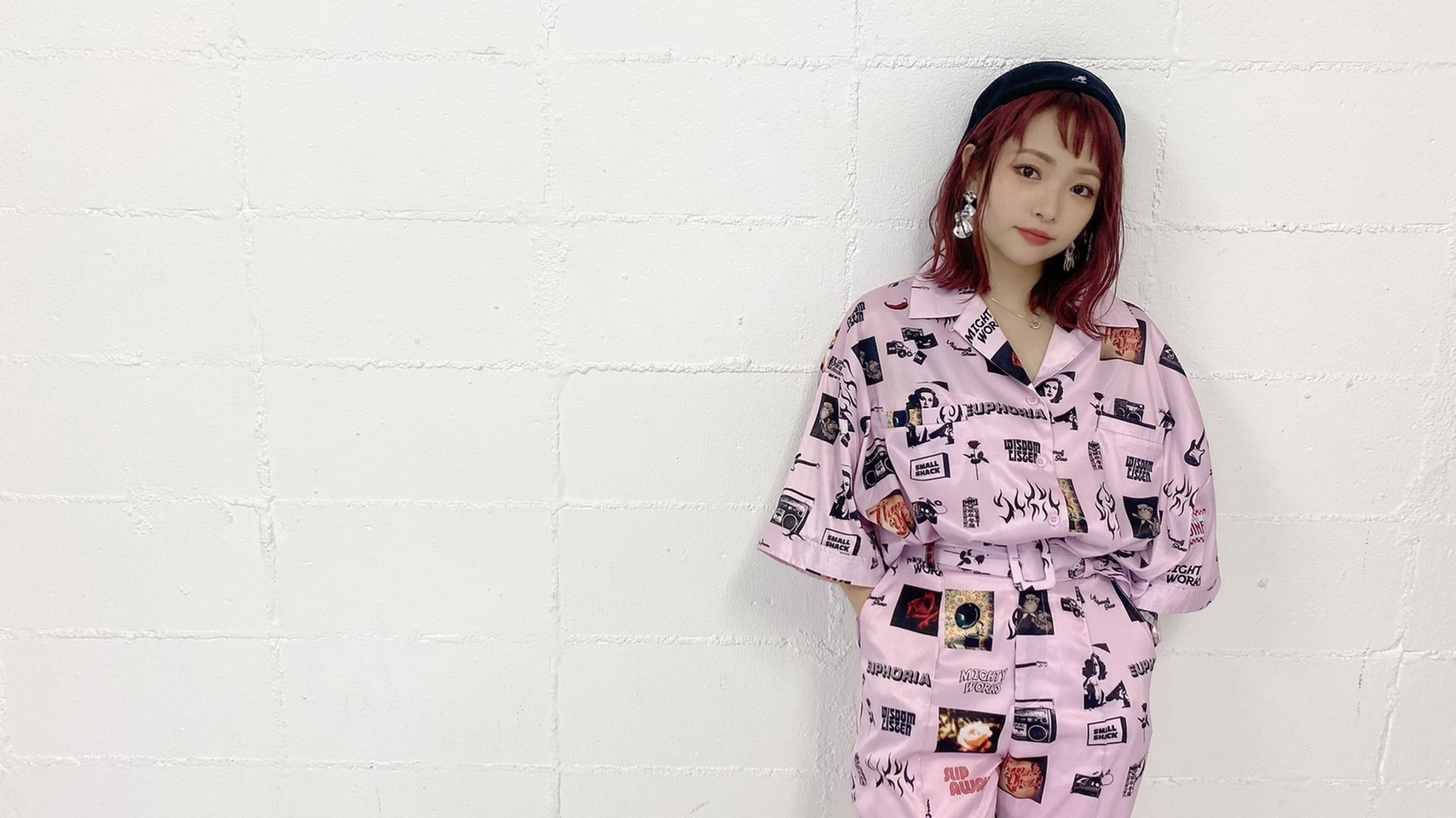 MV『Shining Star』ナーナ・ポップ コメント | POPPiNG EMO OFFICIAL WEBSITE