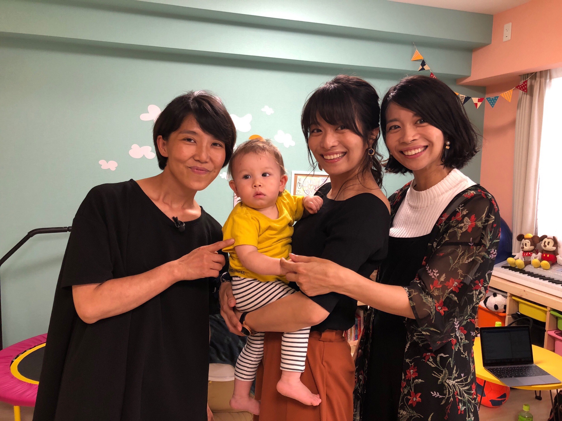 沸騰ワード10 ～三倉茉奈・佳奈さん～ | Shima Tassin