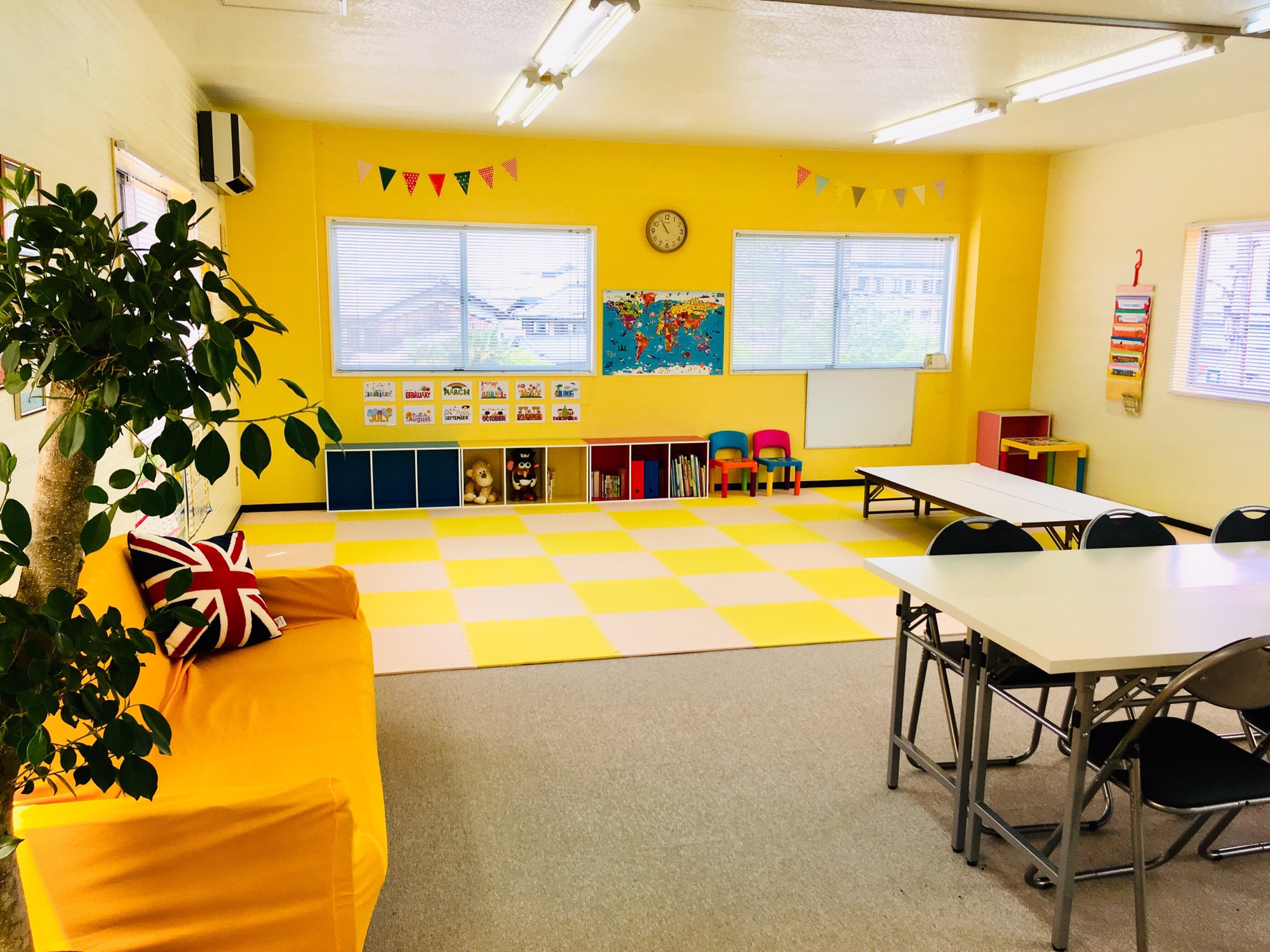 PROFILE | SING! ENGLISH ROOM