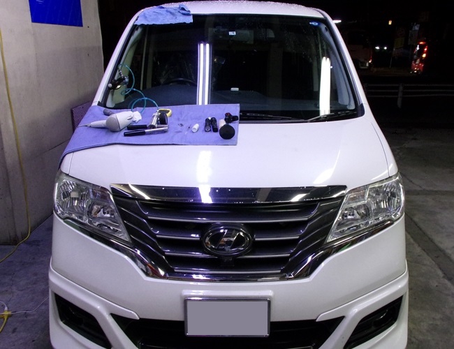 日産・セレナ（C26系）飛び石によるフロントガラスリペア事例 | 日産車のフロントガラス交換修理の事例紹介『ジャパンオートガラス』