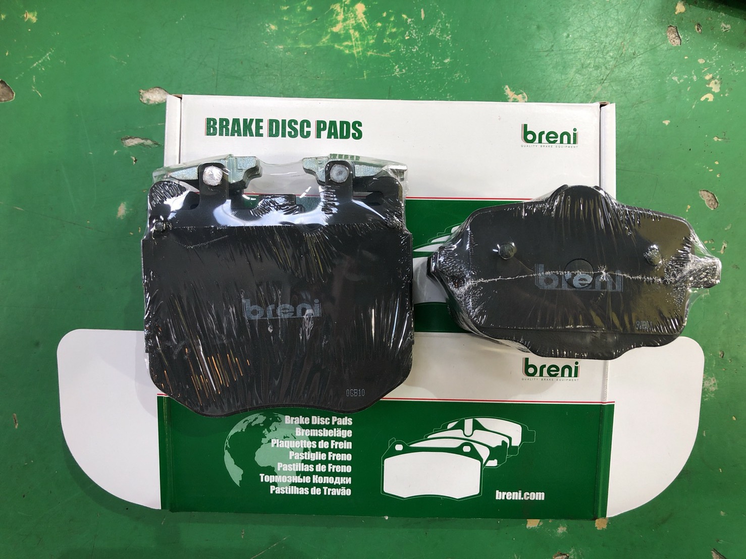 breniブレーキパッドへ交換！車検お預かりなどなど… | POLE POSITION