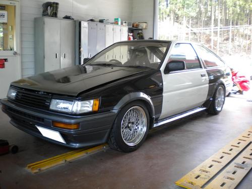 AE86 オーバーフェンダー加工 | Racing Service YASU ~total tuning proshop~