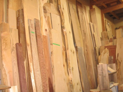 店内の一部、整理しました。 | 東京・吉祥寺の勝又木材【一枚板カウンター】