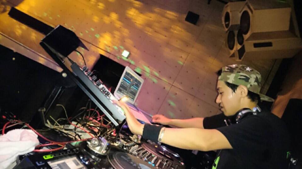 DJ NAOTO official