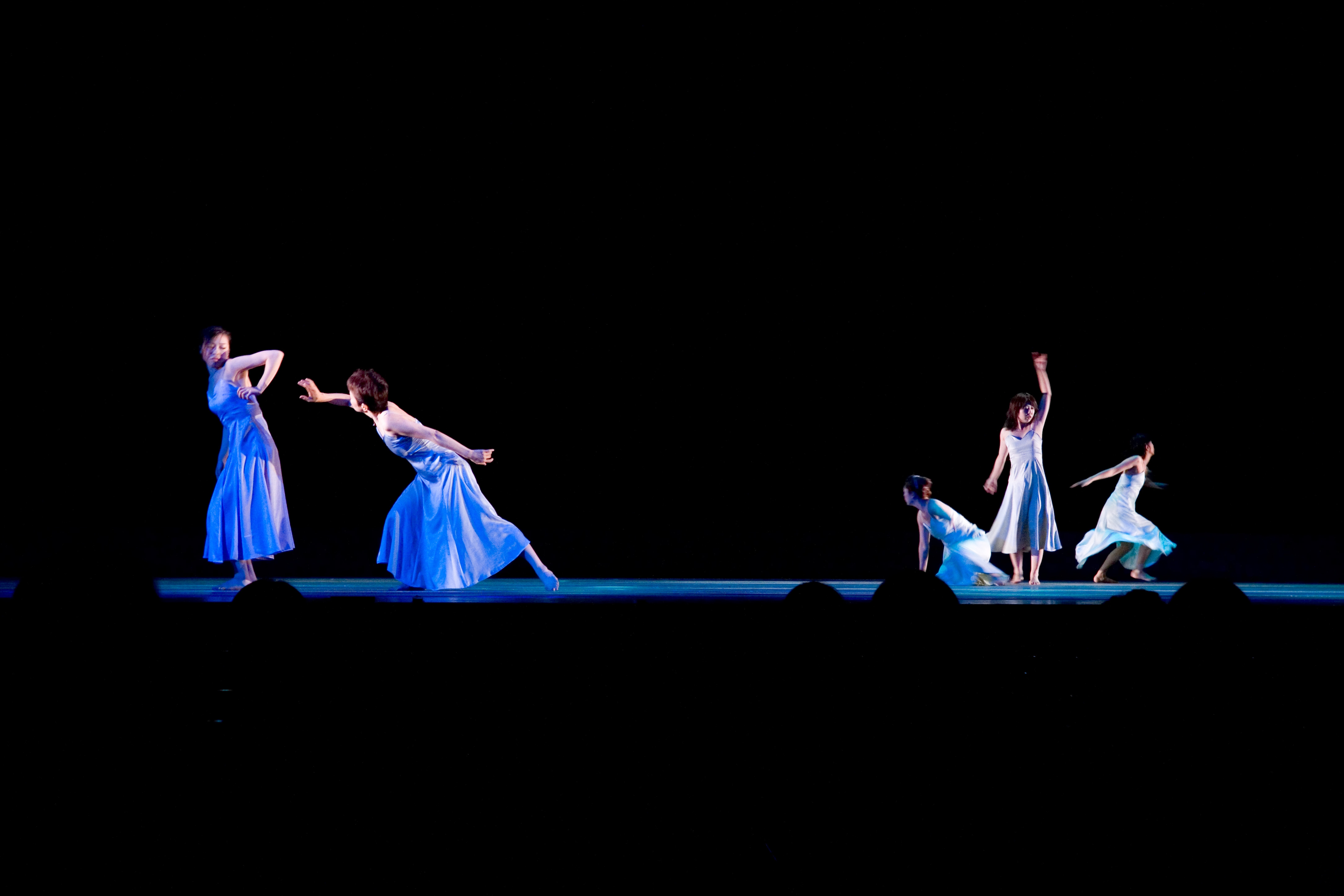 Kewai 『気配』ー 動きの中のドラマ | YURI ecole de ballet contemporain