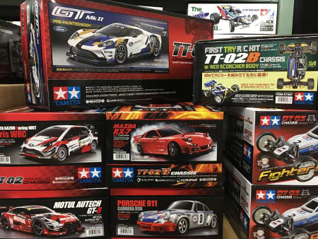 期間限定送料無料 1 10RC マツダ RX-7 FD3S ドリフトスペック TT-02D 58648 JAN：4950344586486 ...