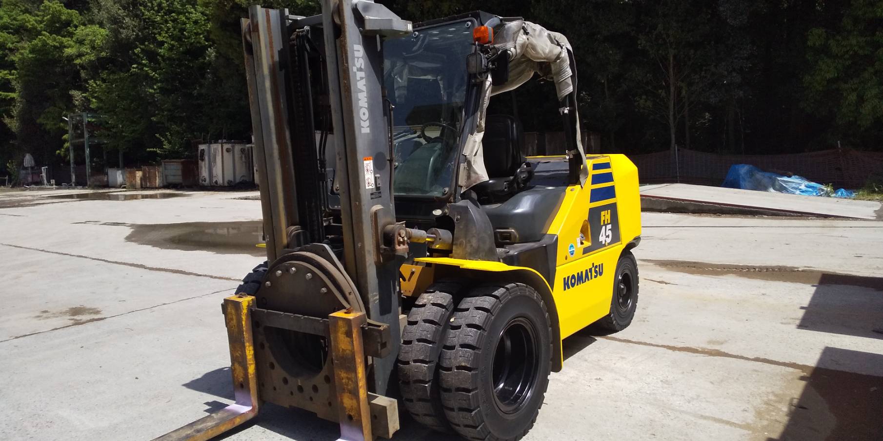 栃木県の産廃業者様にコマツFD45 回転フォークリフト、高年式をご納車させて頂きました。 | フォークリフト中古センター