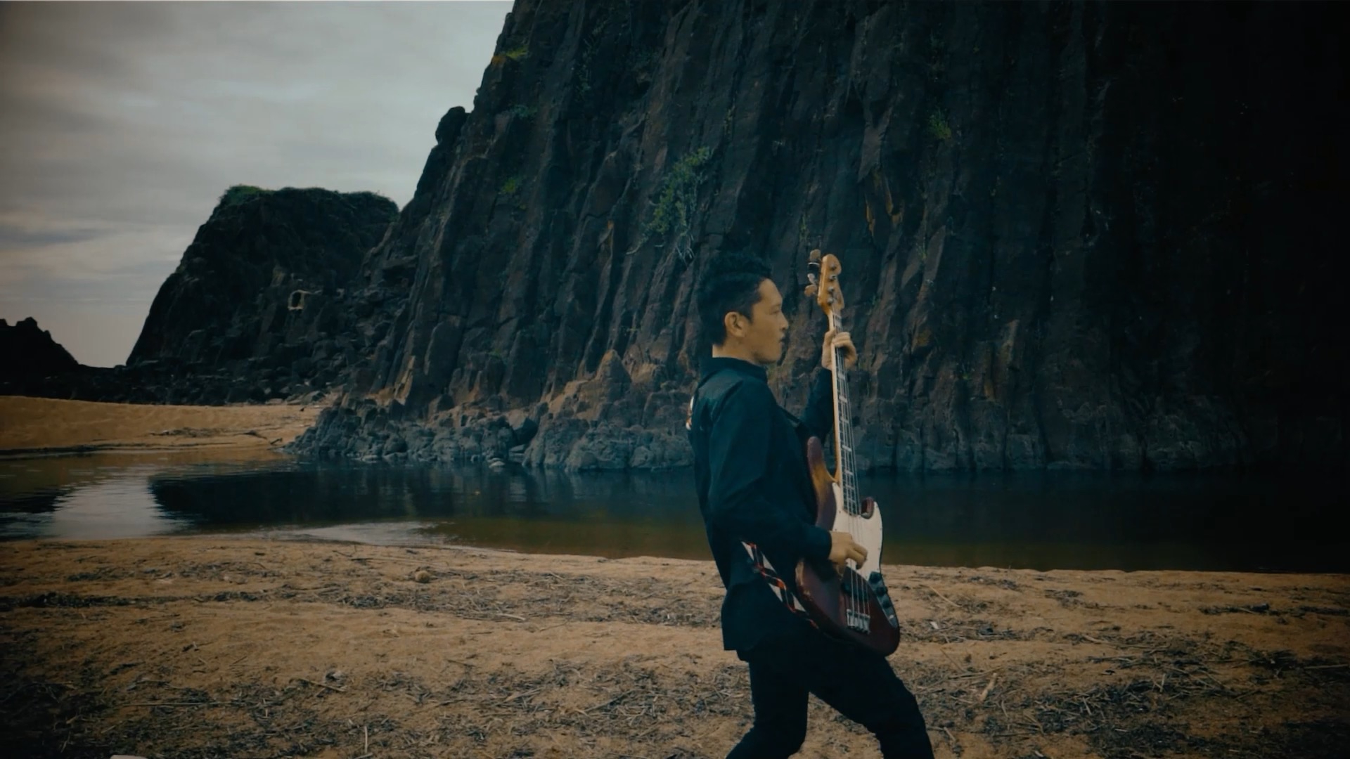 "HISHO" SPOT公開 | YUSUKE ANDO OFFICIAL WEB SITE