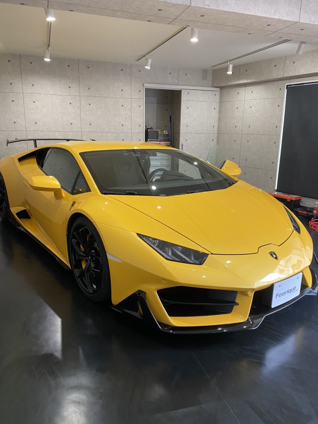 ランボルギーニシートリペア | TOTAL REPAIR INFINI