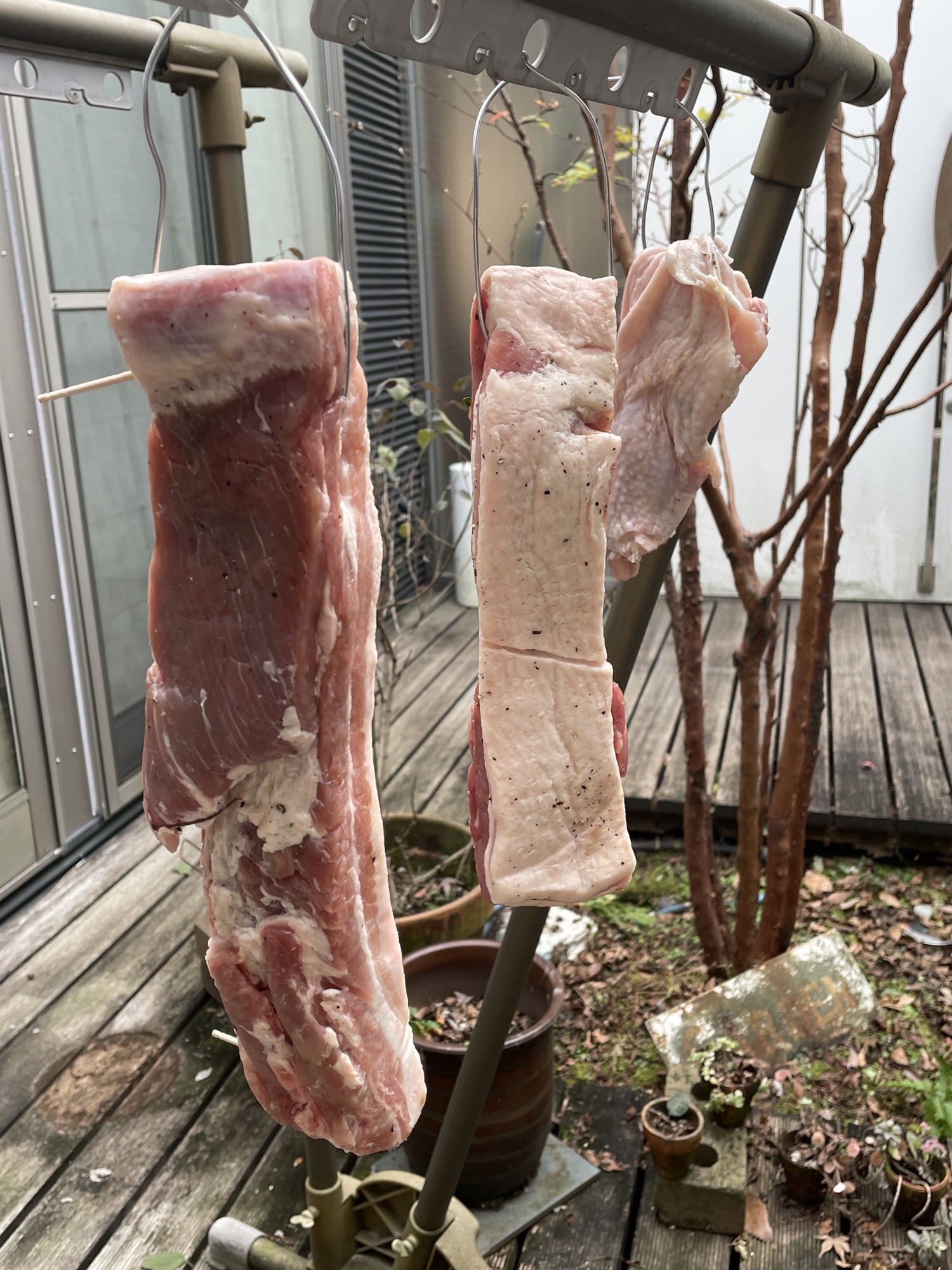 手作りスモークベーコンを知ったら、今までのベーコンは何だっの⁉ | アロマ・ハーブサロン カグレココ