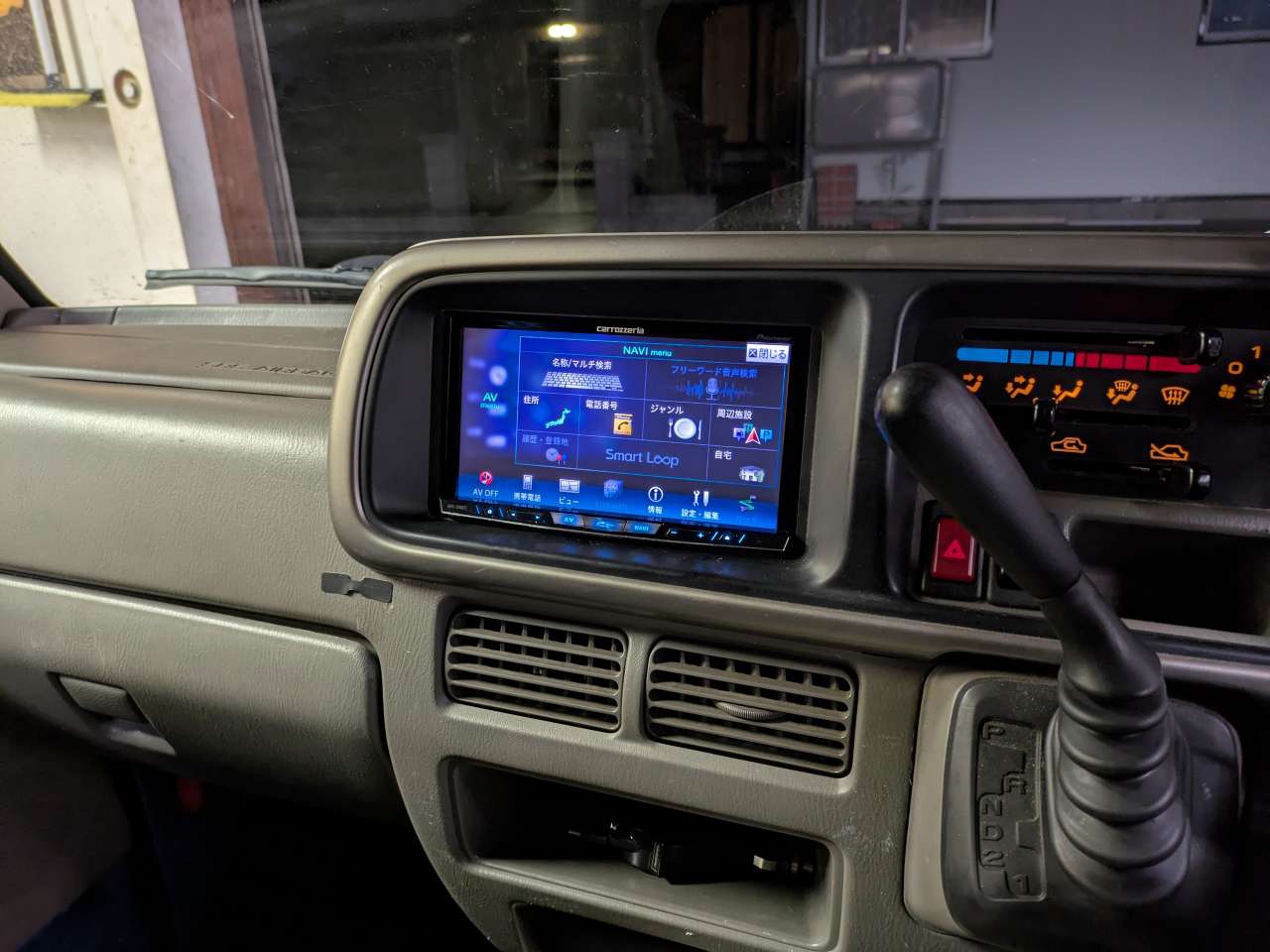 スバル、サンバー ディアス。青森県三沢市からご来店。純正オーディオ交換【パイオニア】HDDサイバーナビ取り付け。持ち込み取付。取付時間内の無料 ...