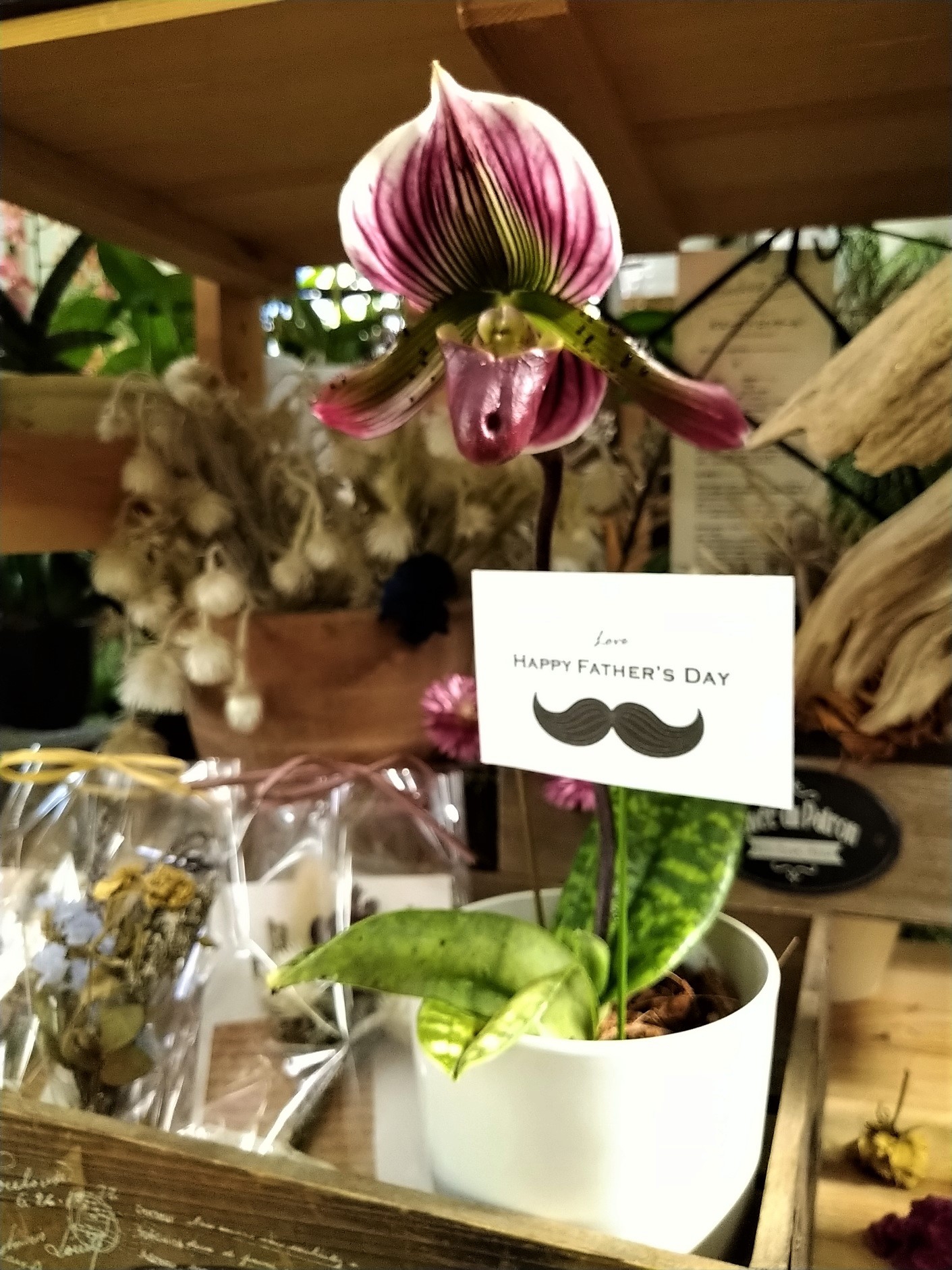 products | Be close by